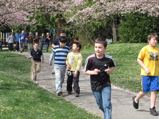 Running Club - Thumbnails - École Nestor Elementary School
