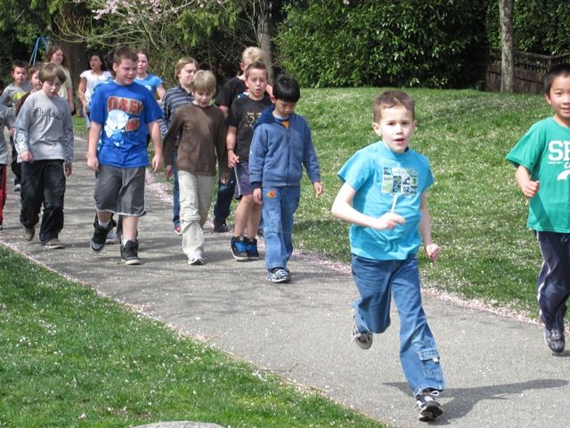 Running Club - Thumbnails - École Nestor Elementary School