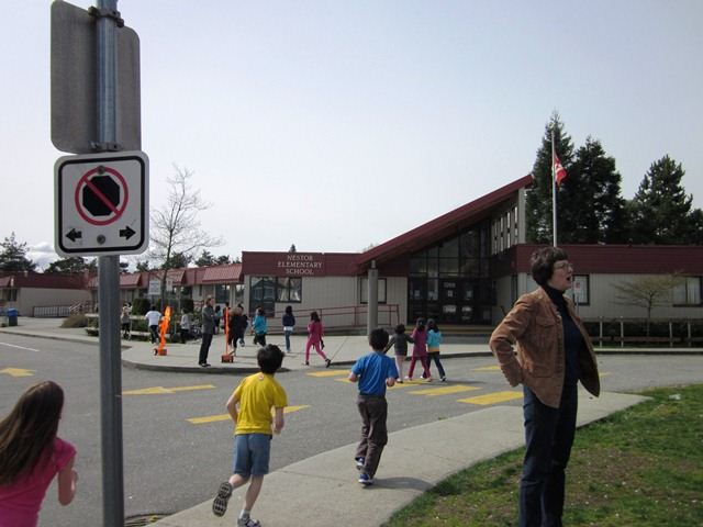 Running Club - Thumbnails - École Nestor Elementary School