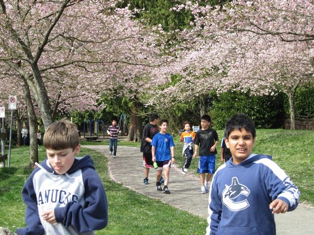 Running Club - Thumbnails - École Nestor Elementary School